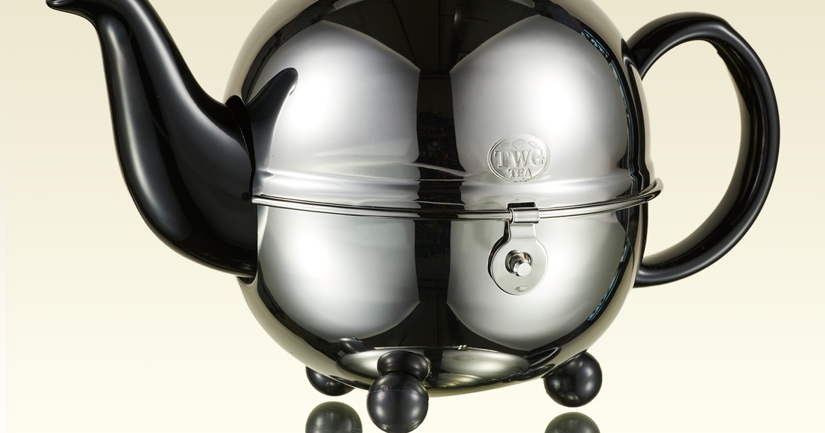 Design Teapot in Black (900ml) | TWG Tea