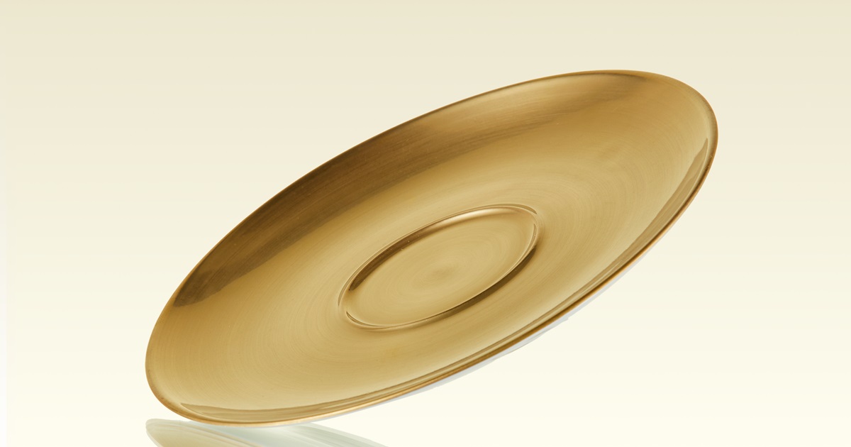 Glamour Tea Saucer in Gold Plate and White | TWG Tea