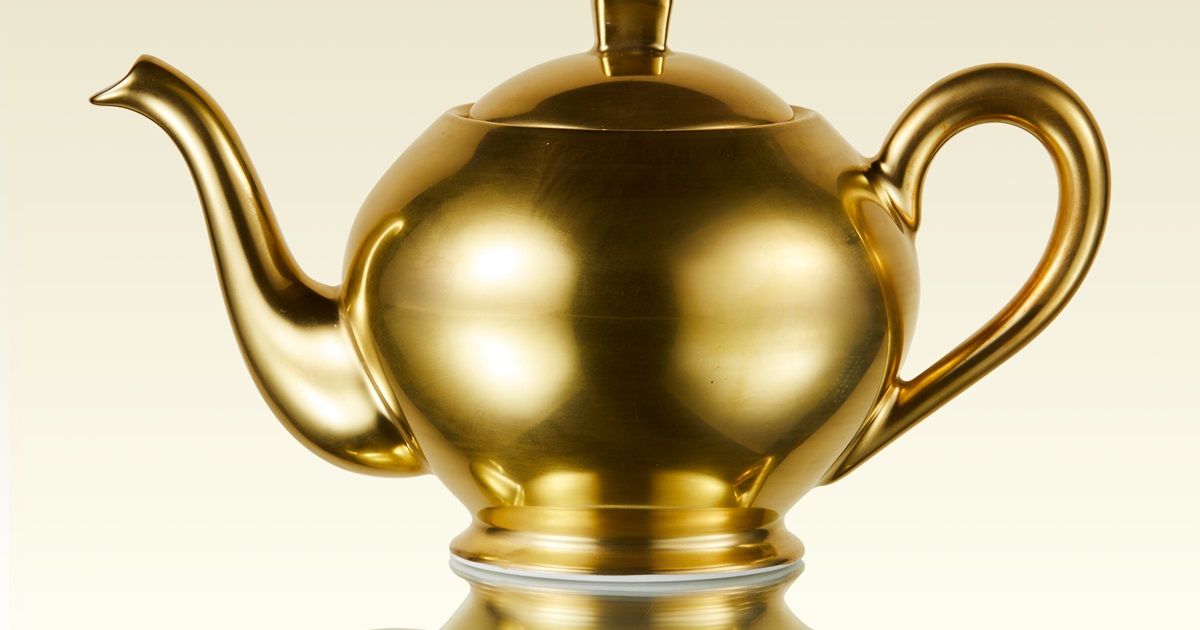 Glamour Teapot in Gold (450ml) | TWG Tea